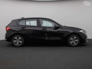 Melns BMW 118 2022 Kauņa, ar dzinēja tilpumu 1.50 L un nobraukumu 47 tūkst. km par 22914 €, foto 5 vietnē AUTOMOTO.COM.LV
