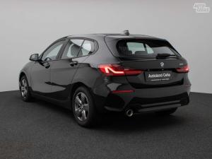 Melns BMW 118 2022 Kauņa, ar dzinēja tilpumu 1.50 L un nobraukumu 47 tūkst. km par 22914 €, foto 9 vietnē AUTOMOTO.COM.LV