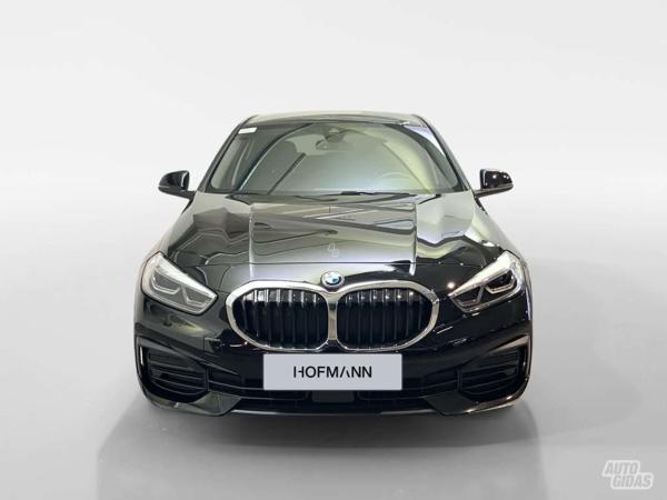 Black BMW 118 2022 in Kaunas, with an engine capacity of 1.50 L and mileage of 31 thousand km for 25312 €, photo 2 on AUTOMOTO.COM.LV
