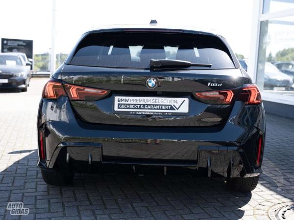 Black BMW 118 2024 in Kaunas, with an engine capacity of 2.00 L and mileage of 21 thousand km for 32690 €, photo 6 on AUTOMOTO.COM.LV