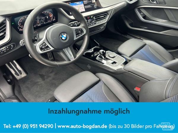 Melns BMW 118 2024 Kauņa, ar dzinēja tilpumu 1.50 L un nobraukumu 10 tūkst. km par 30997 €, foto 4 vietnē AUTOMOTO.COM.LV