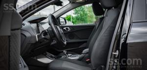 Black BMW 118 2021 in Riga, with an engine capacity of 1.50 L and mileage of 119 thousand km for 16500 €, photo 13 on AUTOMOTO.COM.LV