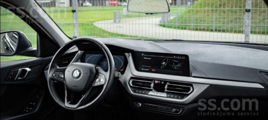 Black BMW 118 2021 in Riga, with an engine capacity of 1.50 L and mileage of 119 thousand km for 16500 €, photo 17 on AUTOMOTO.COM.LV