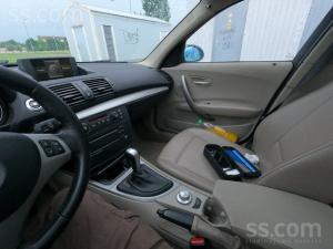 Zils BMW 118 2007 Valmiera, ar dzinēja tilpumu 2.00 L un nobraukumu 229 tūkst. km par 2300 €, foto 15 vietnē AUTOMOTO.COM.LV