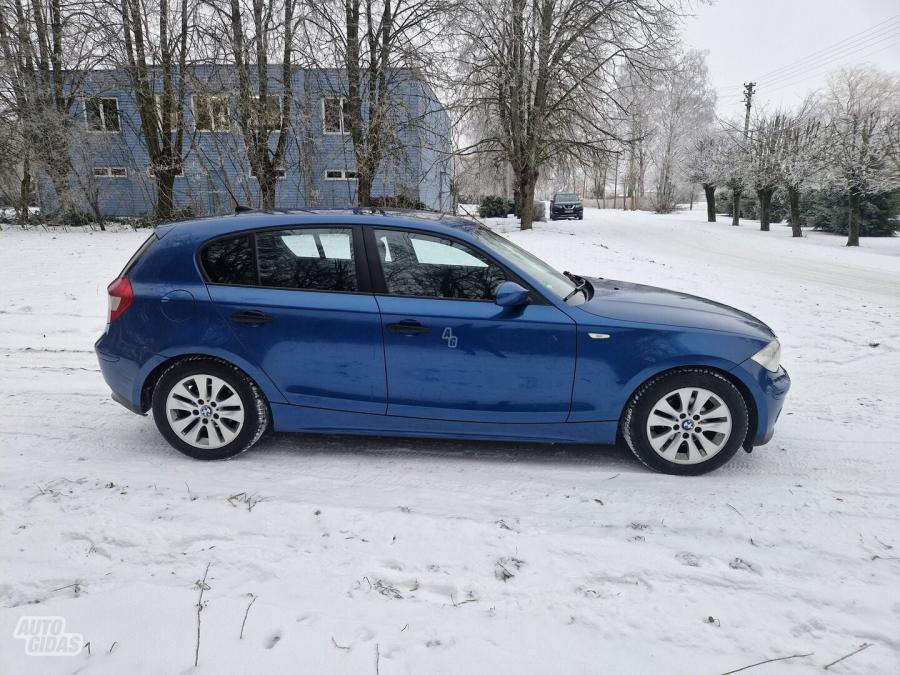 Zils BMW 118 2005 Marijampole, ar dzinēja tilpumu 1.80 L un nobraukumu 332 tūkst. km par 1800 €, foto 8 vietnē AUTOMOTO.COM.LV