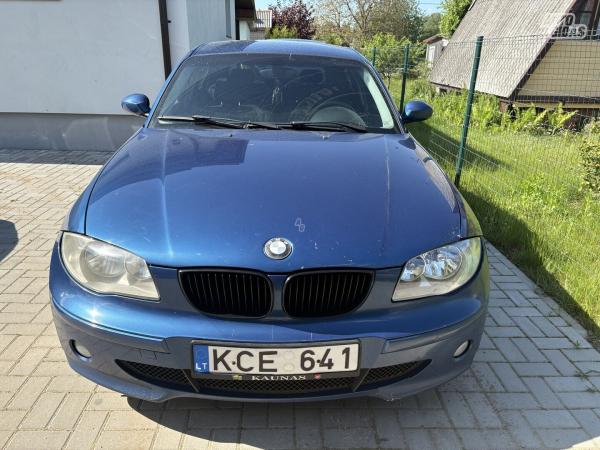 Zils BMW 118 2005 Kauņa, ar dzinēja tilpumu 2.00 L un nobraukumu 333 tūkst. km par 2300 €, foto 5 vietnē AUTOMOTO.COM.LV