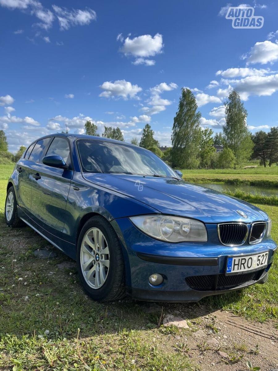 Blue BMW 118 2005 in Moletai, with an engine capacity of 2.00 L and mileage of 348 thousand km for 1800 €, photo 3 on AUTOMOTO.COM.LV