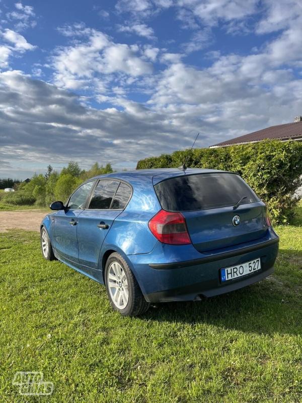 Blue BMW 118 2005 in Moletai, with an engine capacity of 2.00 L and mileage of 348 thousand km for 1800 €, photo 3 on AUTOMOTO.COM.LV