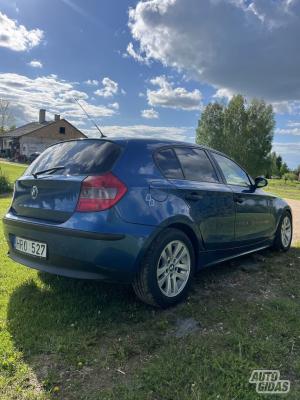 Blue BMW 118 2005 in Moletai, with an engine capacity of 2.00 L and mileage of 348 thousand km for 1800 €, photo 5 on AUTOMOTO.COM.LV