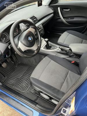 Blue BMW 118 2005 in Moletai, with an engine capacity of 2.00 L and mileage of 348 thousand km for 1800 €, photo 10 on AUTOMOTO.COM.LV