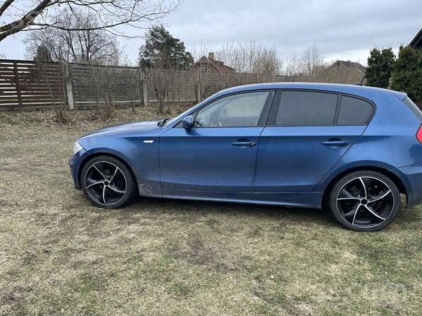 Blue BMW 118 2005 in Riga, with an engine capacity of 2.00 L and mileage of 0 thousand km for 2170 €, photo 1 on AUTOMOTO.COM.LV