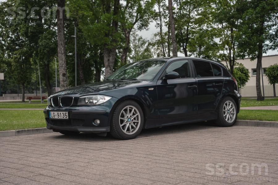 Zils BMW 118 2005 Dobele, ar dzinēja tilpumu 2.00 L un nobraukumu 370 tūkst. km par 2750 €, foto 3 vietnē AUTOMOTO.COM.LV