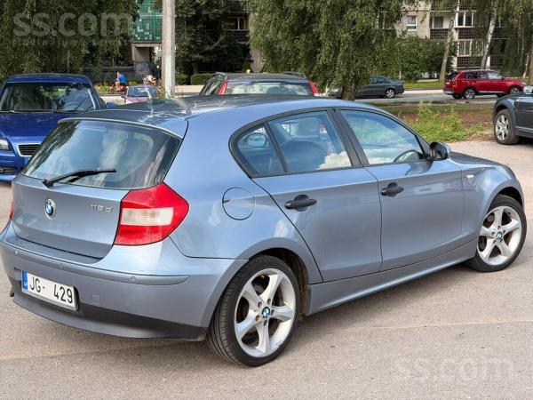 Zils BMW 118 2005 Rīga, ar dzinēja tilpumu 2.00 L un nobraukumu 448 tūkst. km par 1850 €, foto 3 vietnē AUTOMOTO.COM.LV