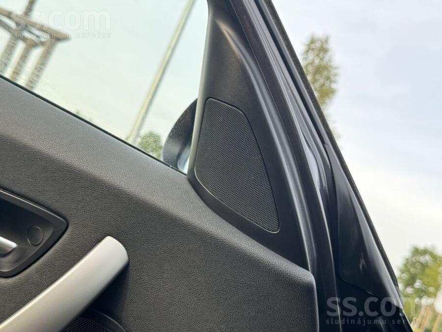 Синий БМВ 118 2005 в Елгава, объемом двигателя 2.00 л и пробегом 296 тыс. км за 2850 €, фото 21 на AUTOMOTO.COM.LV