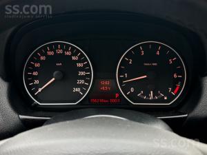 Zils BMW 118 2006 Rīga, ar dzinēja tilpumu 2.00 L un nobraukumu 156 tūkst. km par 3900 €, foto 20 vietnē AUTOMOTO.COM.LV