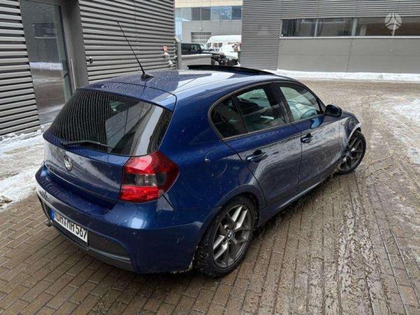 Zils BMW 118 2006 Viļņa, ar dzinēja tilpumu 2.00 L un nobraukumu 178 tūkst. km par 4250 €, foto 4 vietnē AUTOMOTO.COM.LV