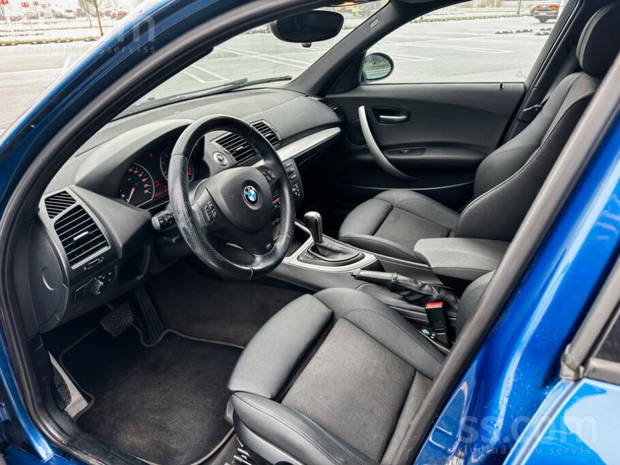 Blue BMW 118 2006 in Riga, with an engine capacity of 2.00 L and mileage of 156 thousand km for 3800 €, photo 8 on AUTOMOTO.COM.LV