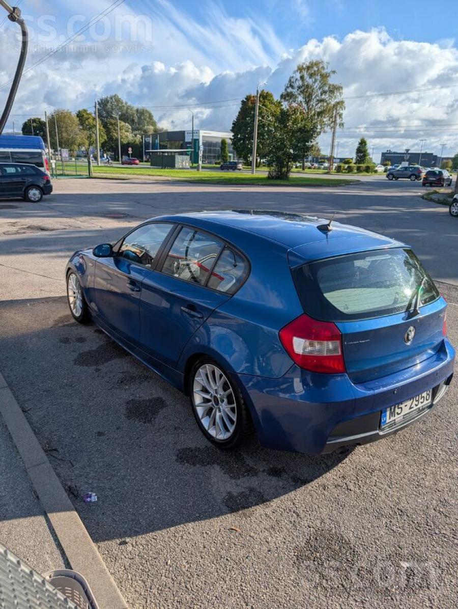 Blue BMW 118 2006 in Riga, with an engine capacity of 2.00 L and mileage of 300 thousand km for 3150 €, photo 3 on AUTOMOTO.COM.LV