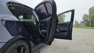 Blue BMW 118 2006 in Riga, with an engine capacity of 2.00 L and mileage of 203 thousand km for 2450 €, photo 5 on AUTOMOTO.COM.LV