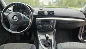 Blue BMW 118 2006 in Riga, with an engine capacity of 2.00 L and mileage of 203 thousand km for 2450 €, photo 10 on AUTOMOTO.COM.LV