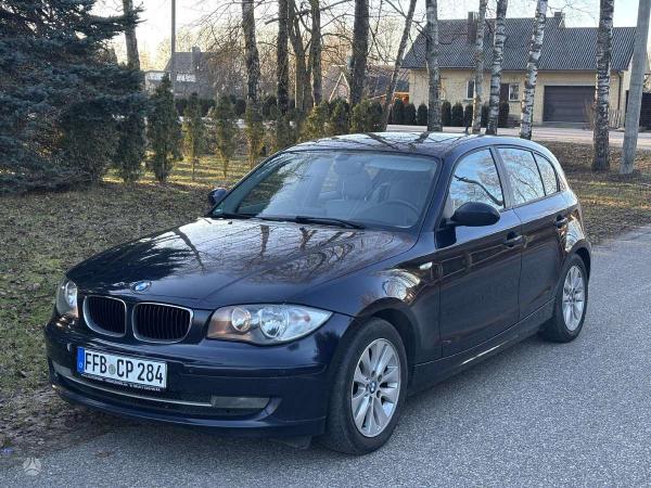 Blue BMW 118 2007 in Utena, with an engine capacity of 2.00 L and mileage of 267 thousand km for 2850 €, photo 1 on AUTOMOTO.COM.LV