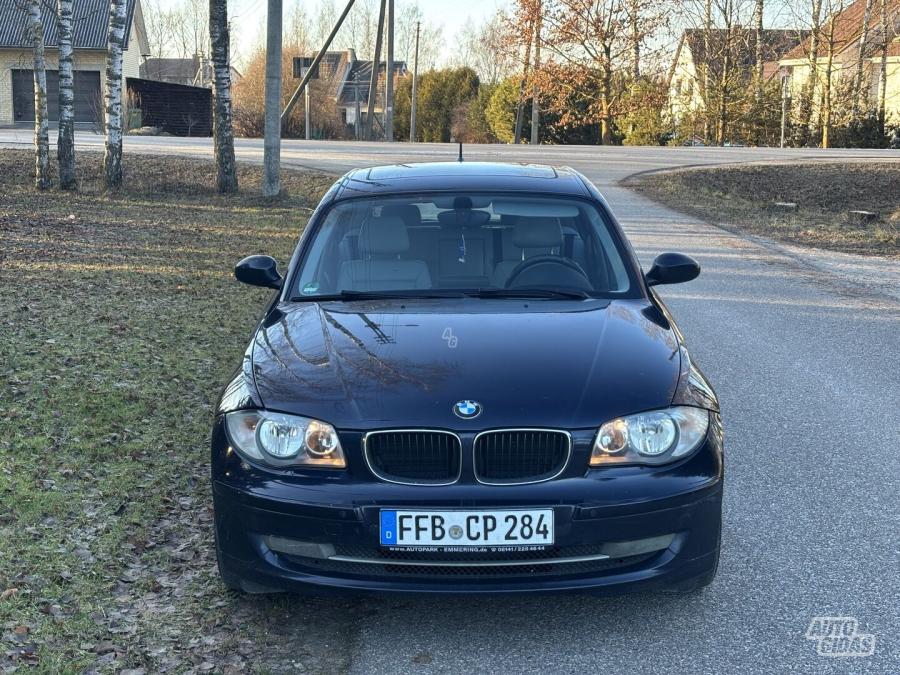Zils BMW 118 2007 Utena, ar dzinēja tilpumu 2.00 L un nobraukumu 266 tūkst. km par 2750 €, foto 2 vietnē AUTOMOTO.COM.LV