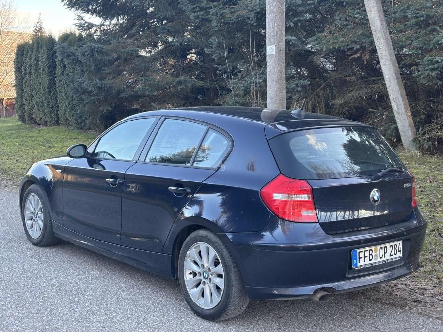 Zils BMW 118 2007 Utena, ar dzinēja tilpumu 2.00 L un nobraukumu 266 tūkst. km par 2750 €, foto 5 vietnē AUTOMOTO.COM.LV