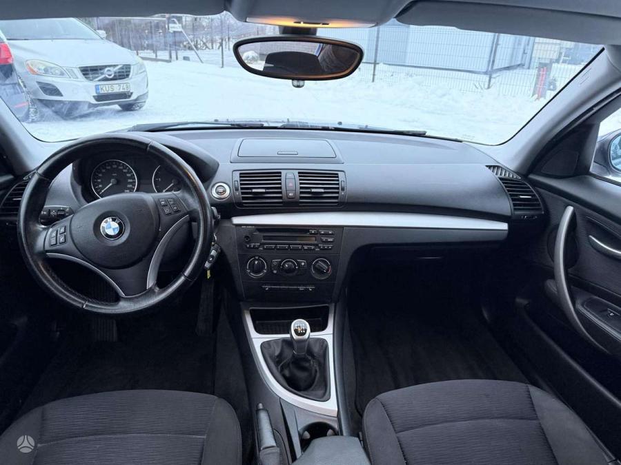 Zils BMW 118 2007 Kauņa, ar dzinēja tilpumu 2.00 L un nobraukumu 218 tūkst. km par 3500 €, foto 7 vietnē AUTOMOTO.COM.LV