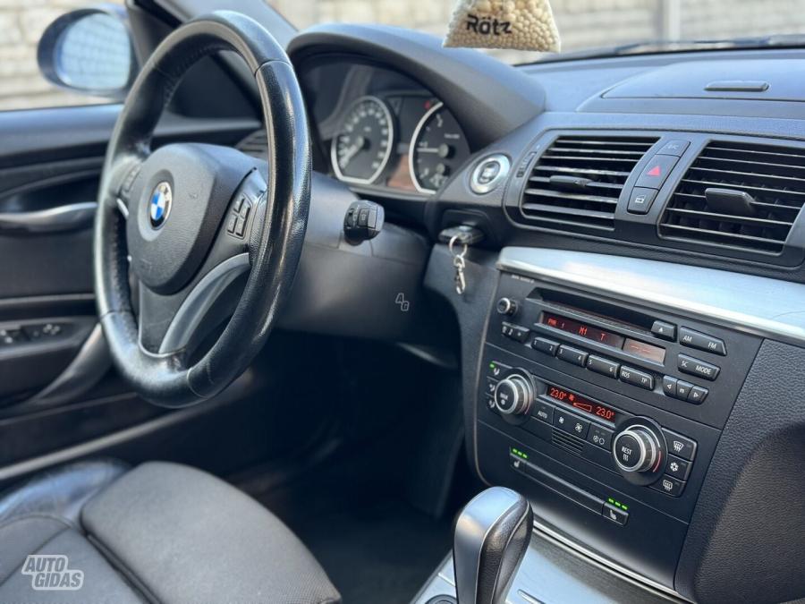 Zils BMW 118 2007 Kauņa, ar dzinēja tilpumu 2.00 L un nobraukumu 290 tūkst. km par 3650 €, foto 9 vietnē AUTOMOTO.COM.LV