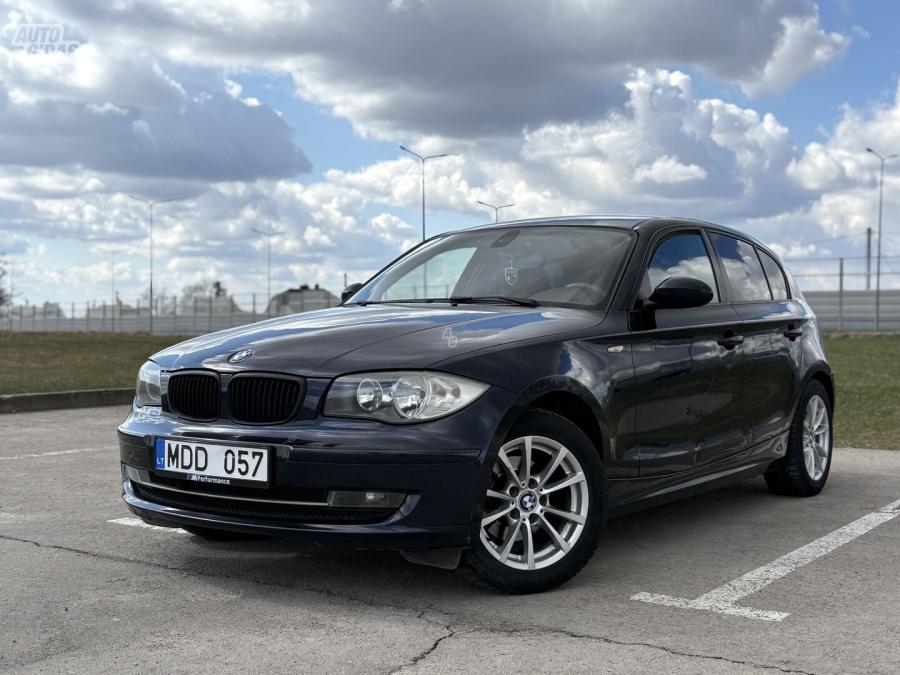 Blue BMW 118 2007 in Siauliai, with an engine capacity of 2.00 L and mileage of 288 thousand km for 2700 €, photo 1 on AUTOMOTO.COM.LV