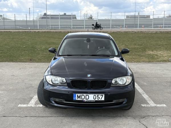 Blue BMW 118 2007 in Siauliai, with an engine capacity of 2.00 L and mileage of 288 thousand km for 2700 €, photo 6 on AUTOMOTO.COM.LV