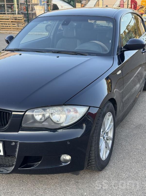 Zils BMW 118 2007 Rīga, ar dzinēja tilpumu 2.00 L un nobraukumu 340 tūkst. km par 3858 €, foto 3 vietnē AUTOMOTO.COM.LV