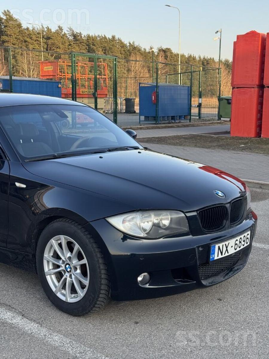 Blue BMW 118 2007 in Riga, with an engine capacity of 2.00 L and mileage of 340 thousand km for 3858 €, photo 12 on AUTOMOTO.COM.LV
