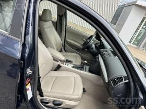 Blue BMW 118 2007 in Riga, with an engine capacity of 2.00 L and mileage of 220 thousand km for 2770 €, photo 12 on AUTOMOTO.COM.LV