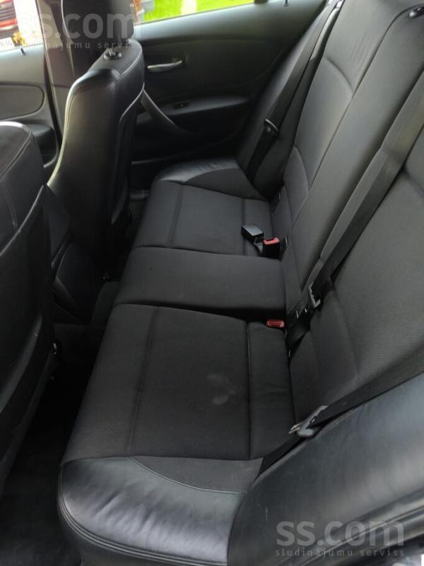 Zils BMW 118 2007 Tukums, ar dzinēja tilpumu 2.00 L un nobraukumu 318 tūkst. km par 2250 €, foto 8 vietnē AUTOMOTO.COM.LV
