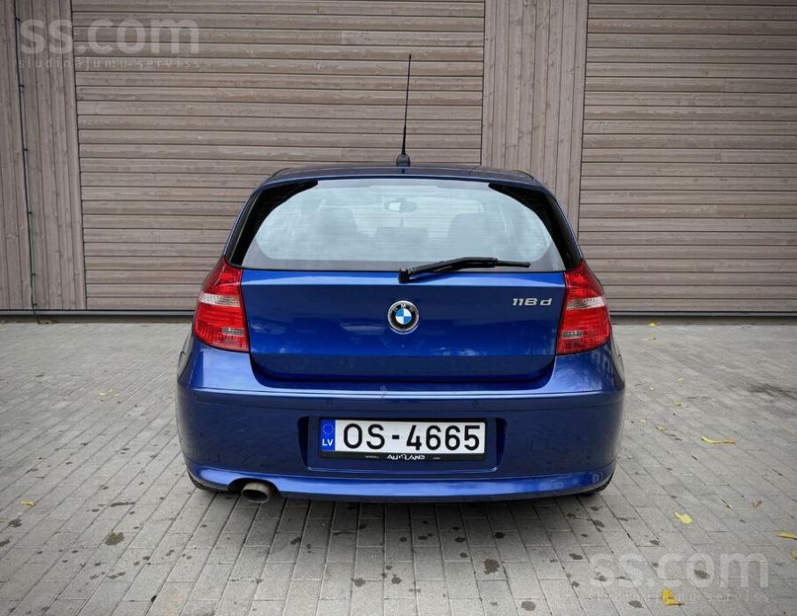 Blue BMW 118 2007 in Jelgava, with an engine capacity of 2.00 L and mileage of 275 thousand km for 3890 €, photo 6 on AUTOMOTO.COM.LV