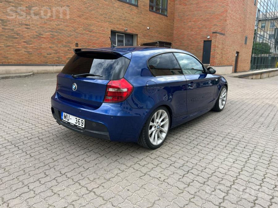 Blue BMW 118 2008 in Saldus, with an engine capacity of 1.80 L and mileage of 280 thousand km for 4500 €, photo 3 on AUTOMOTO.COM.LV