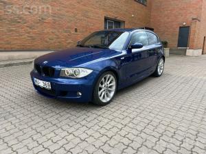 Blue BMW 118 2008 in Saldus, with an engine capacity of 1.80 L and mileage of 280 thousand km for 4500 €, photo 5 on AUTOMOTO.COM.LV