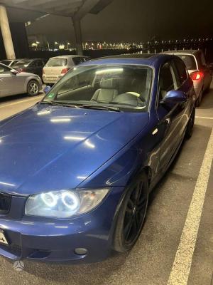 Blue BMW 118 2008 in Kaunas, with an engine capacity of 2.00 L and mileage of 312 thousand km for 3200 €, photo 4 on AUTOMOTO.COM.LV