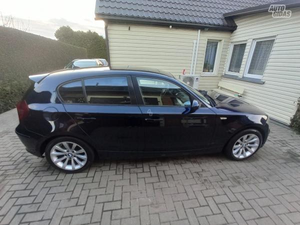 Zils BMW 118 2008 Panevēža, ar dzinēja tilpumu 2.00 L un nobraukumu 290 tūkst. km par 3700 €, foto 8 vietnē AUTOMOTO.COM.LV