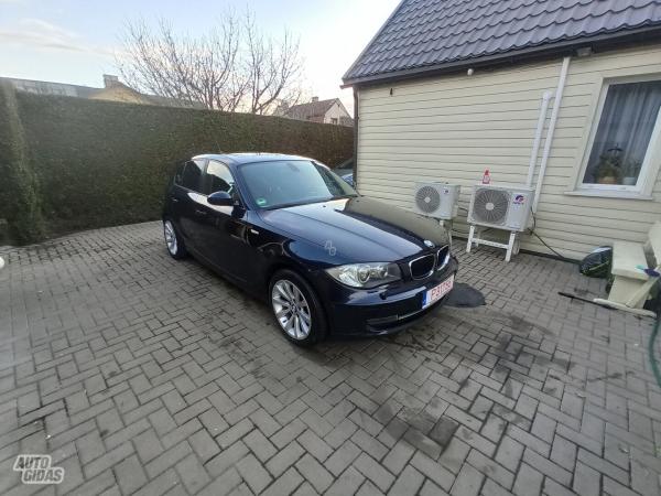 Zils BMW 118 2008 Panevēža, ar dzinēja tilpumu 2.00 L un nobraukumu 290 tūkst. km par 3700 €, foto 9 vietnē AUTOMOTO.COM.LV