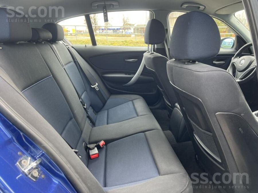 Zils BMW 118 2008 Rēzekne, ar dzinēja tilpumu 2.00 L un nobraukumu 336 tūkst. km par 4490 €, foto 19 vietnē AUTOMOTO.COM.LV