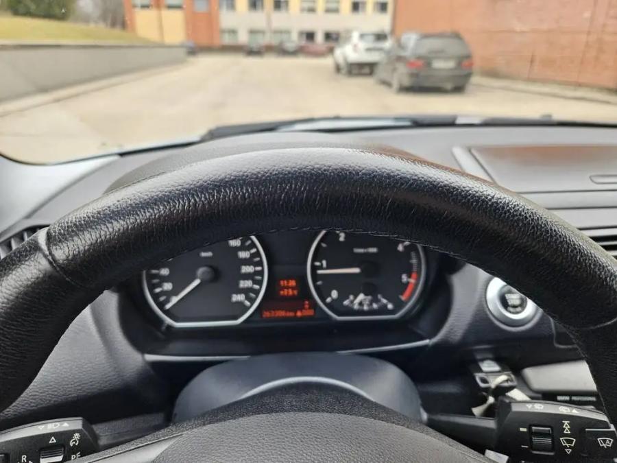 Blue BMW 118 2008 in Jekabpils, with an engine capacity of 2.00 L and mileage of 264 thousand km for 3790 €, photo 19 on AUTOMOTO.COM.LV