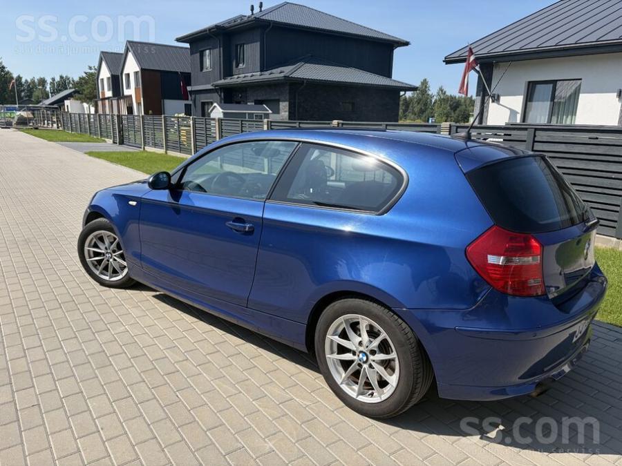 Blue BMW 118 2008 in Riga, with an engine capacity of 2.00 L and mileage of 240 thousand km for 3700 €, photo 4 on AUTOMOTO.COM.LV