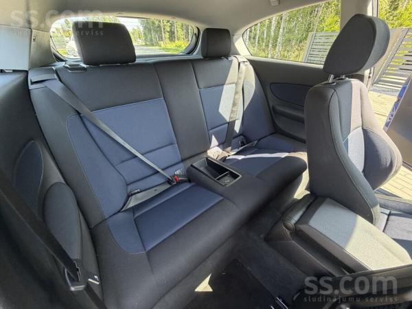 Zils BMW 118 2008 Rīga, ar dzinēja tilpumu 2.00 L un nobraukumu 240 tūkst. km par 3700 €, foto 8 vietnē AUTOMOTO.COM.LV
