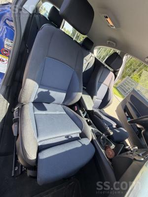 Blue BMW 118 2008 in Riga, with an engine capacity of 2.00 L and mileage of 240 thousand km for 3200 €, photo 11 on AUTOMOTO.COM.LV
