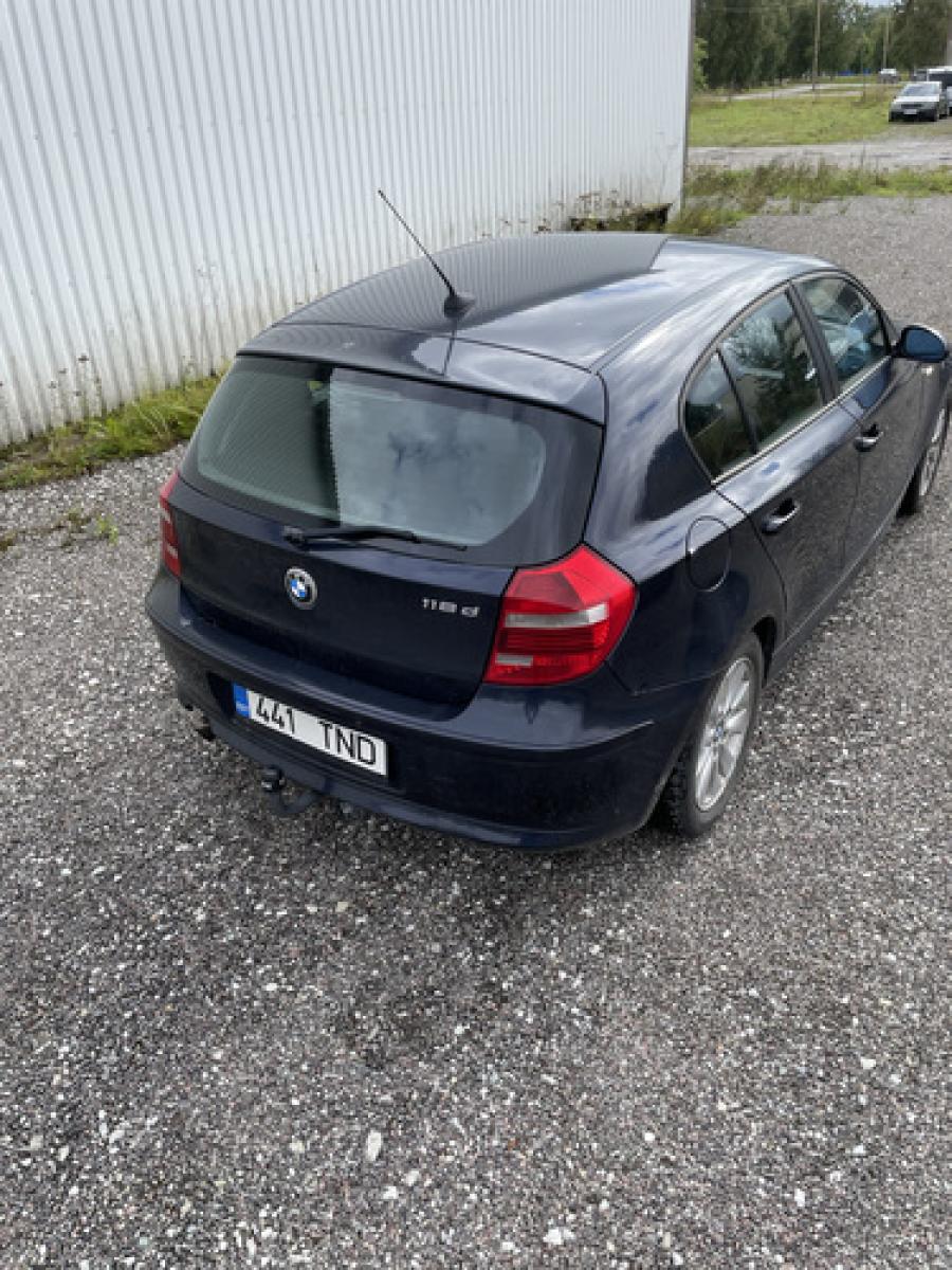 Blue BMW 118 2008 in Kehra, with an engine capacity of 2.00 L and mileage of 295 thousand km for 2700 €, photo 4 on AUTOMOTO.COM.LV