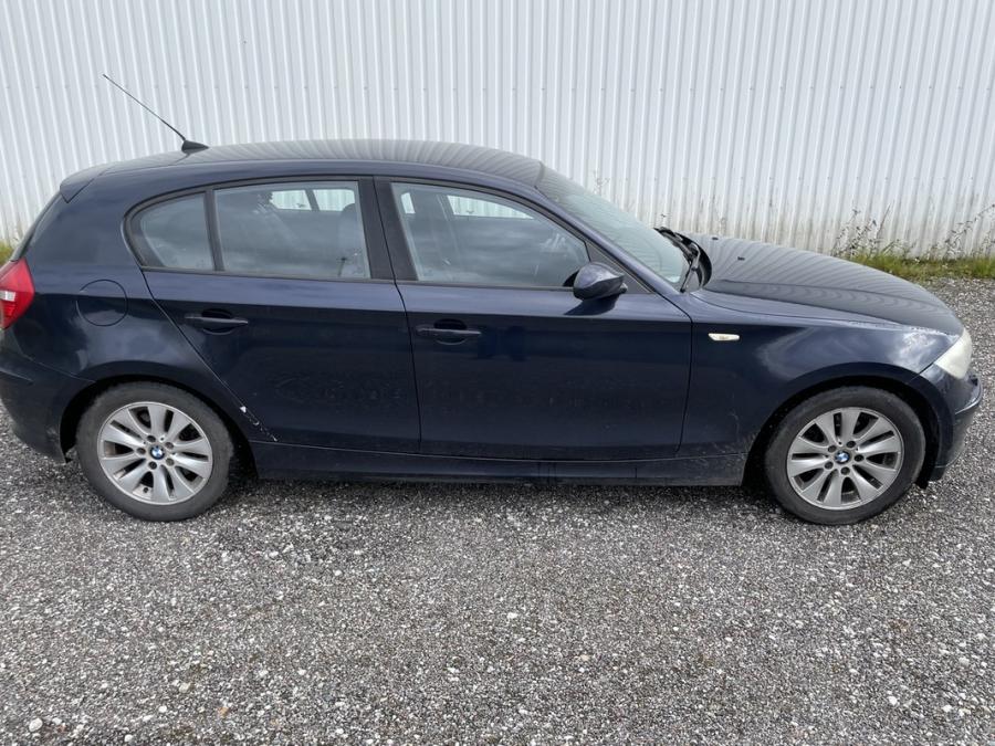 Blue BMW 118 2008 in Kehra, with an engine capacity of 2.00 L and mileage of 295 thousand km for 2700 €, photo 13 on AUTOMOTO.COM.LV