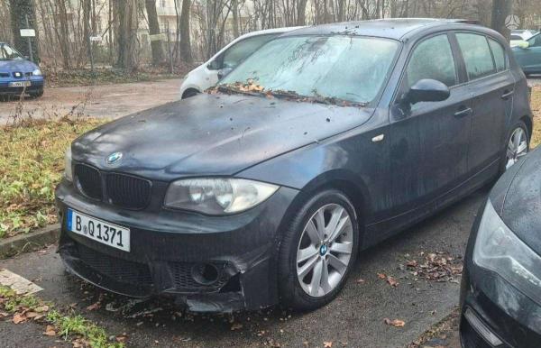 Zils BMW 118 2009 Marijampole, ar dzinēja tilpumu 2.00 L un nobraukumu 230 tūkst. km par 2350 €, foto 3 vietnē AUTOMOTO.COM.LV