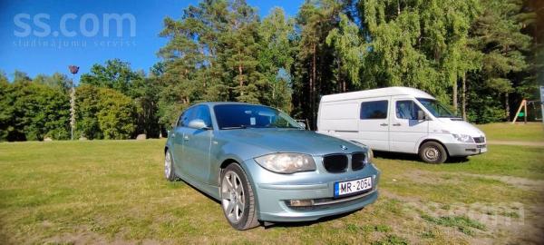 Blue BMW 118 2009 in Riga, with an engine capacity of 2.00 L and mileage of 289 thousand km for 3600 €, photo 1 on AUTOMOTO.COM.LV